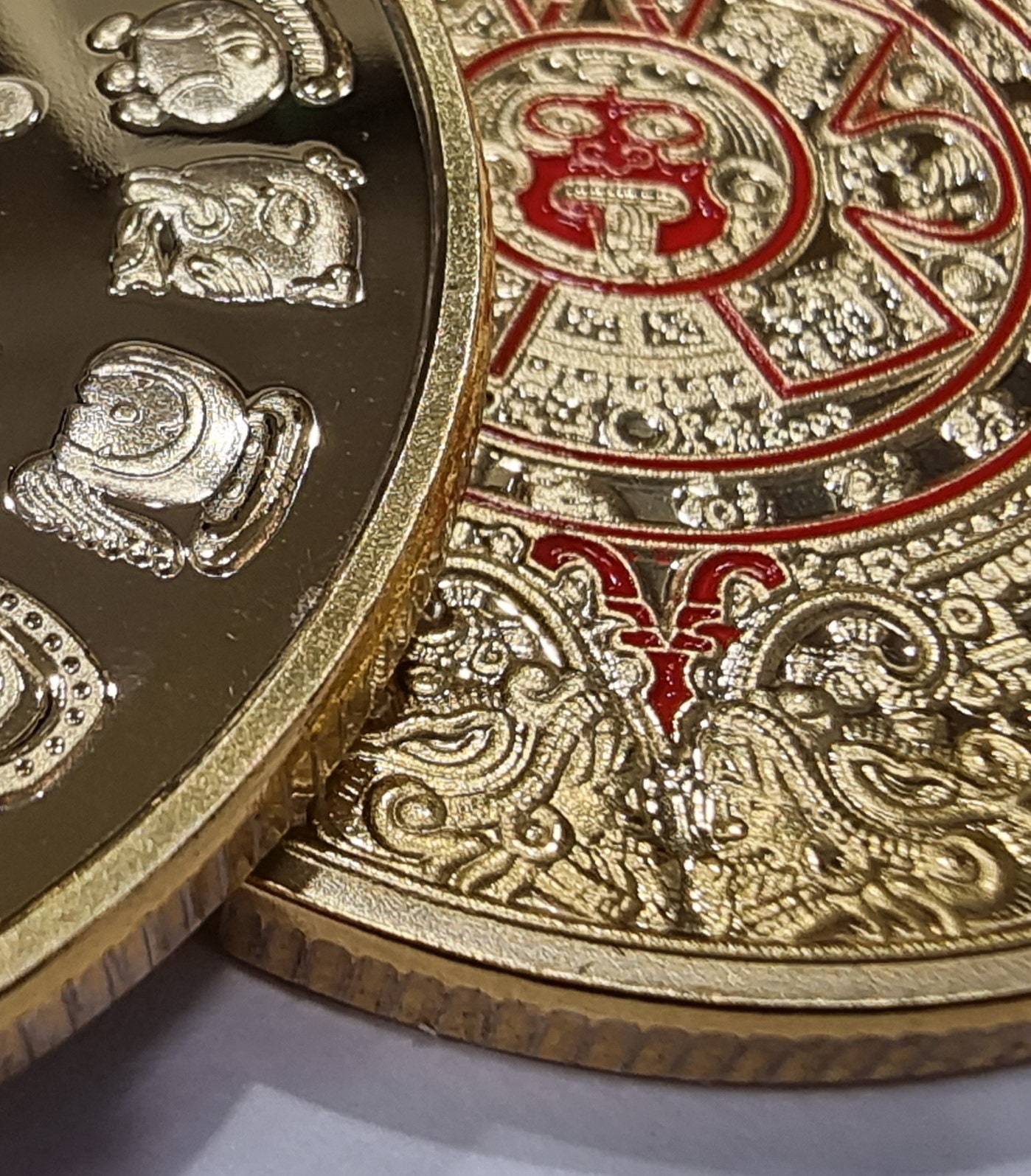 Aztec Calendar Collectable Coin/round. 24ct Gold, Colour, 40mm 30g ...