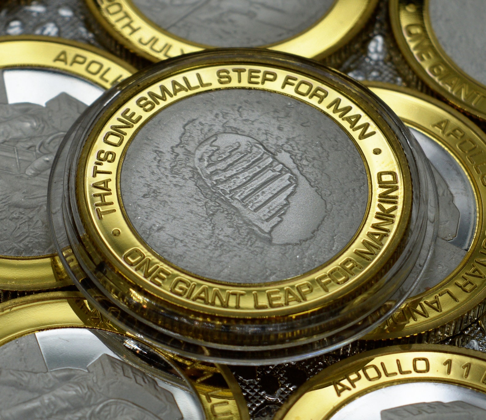 Apollo 11 Lunar/moon Landings 'dual Metal' Silver and 24ct Gold ...