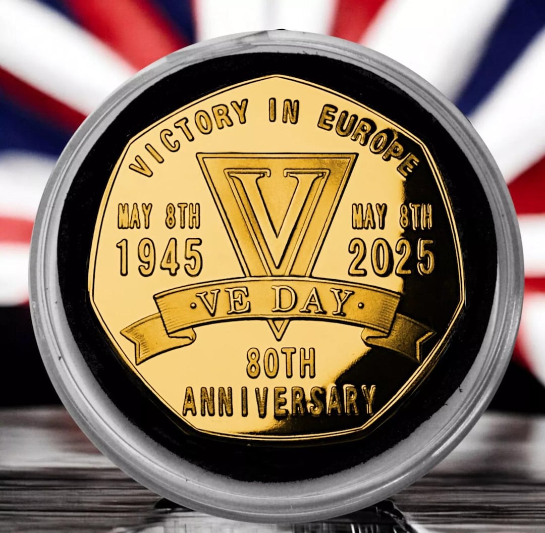 VICTORY in EUROPE 80th Anniversary 24ct Gold Commemorative Coin in ...