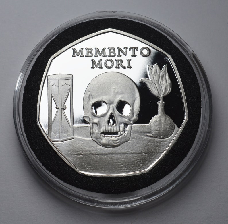 Memento Mori / Vivere Silver Reminder Coin in Capsule. Mors | Etsy