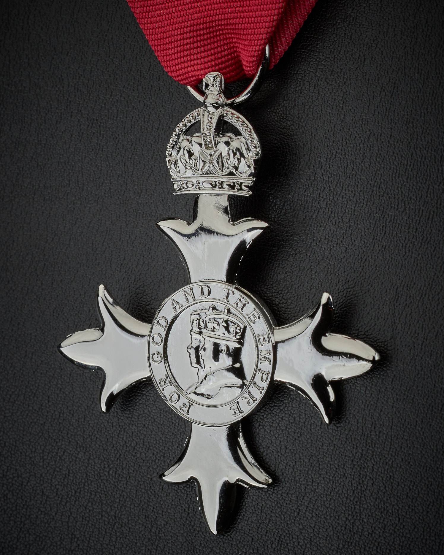 Full Size Replica Member of the Order of the British Empire MBE Medal ...