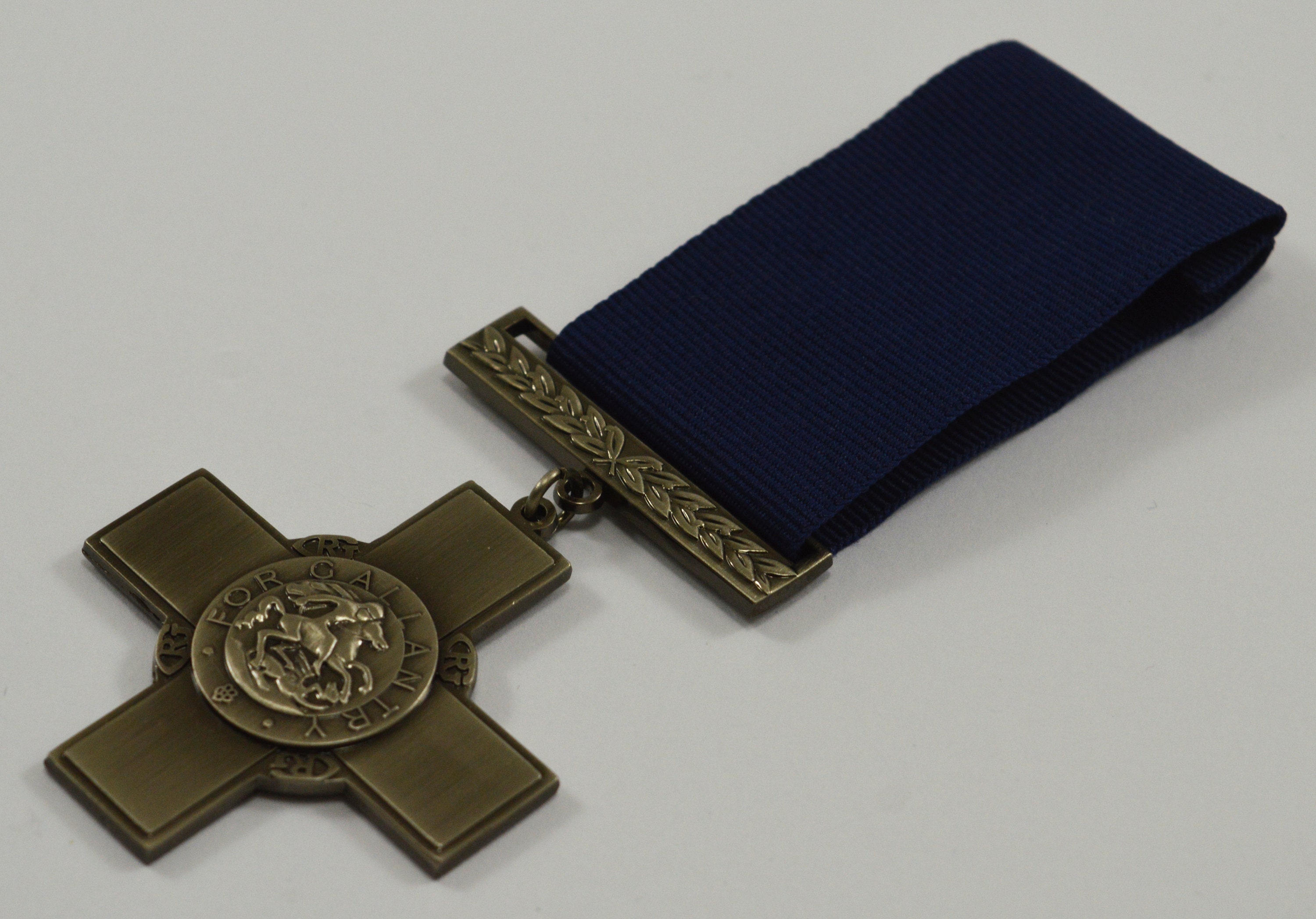Full Size Replica WW2 George Cross Highest Award for Gallantry Medal ...