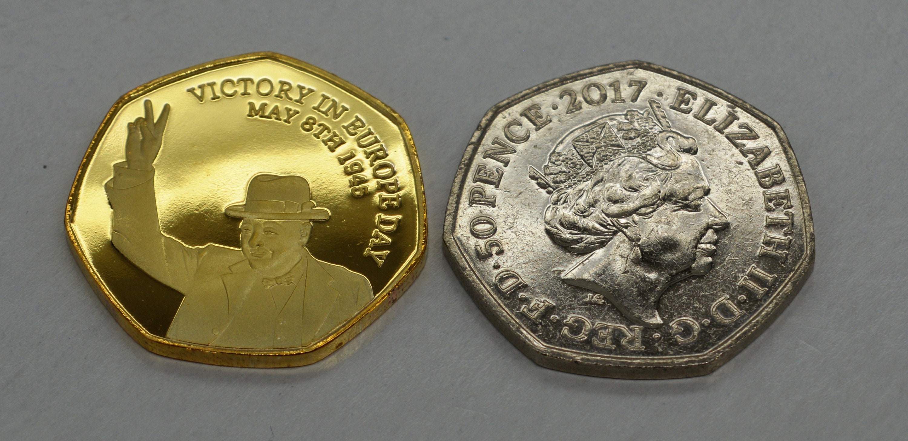 VE-DAY Victory In Europe 24ct Gold Commemorative in Capsule. | Etsy
