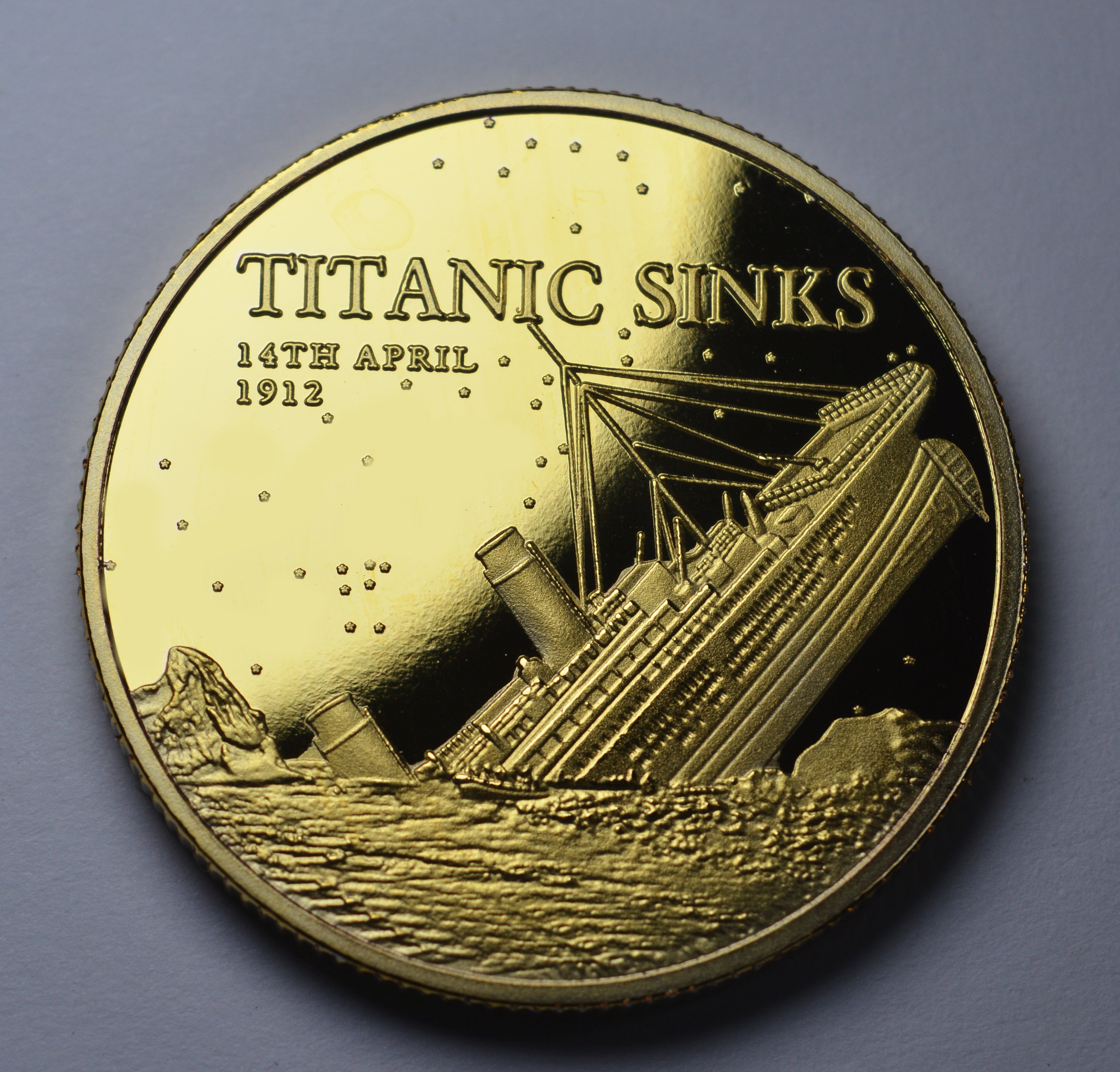 RMS TITANIC 24ct Gold Commemorative in Capsule. Ocean Liner | Etsy