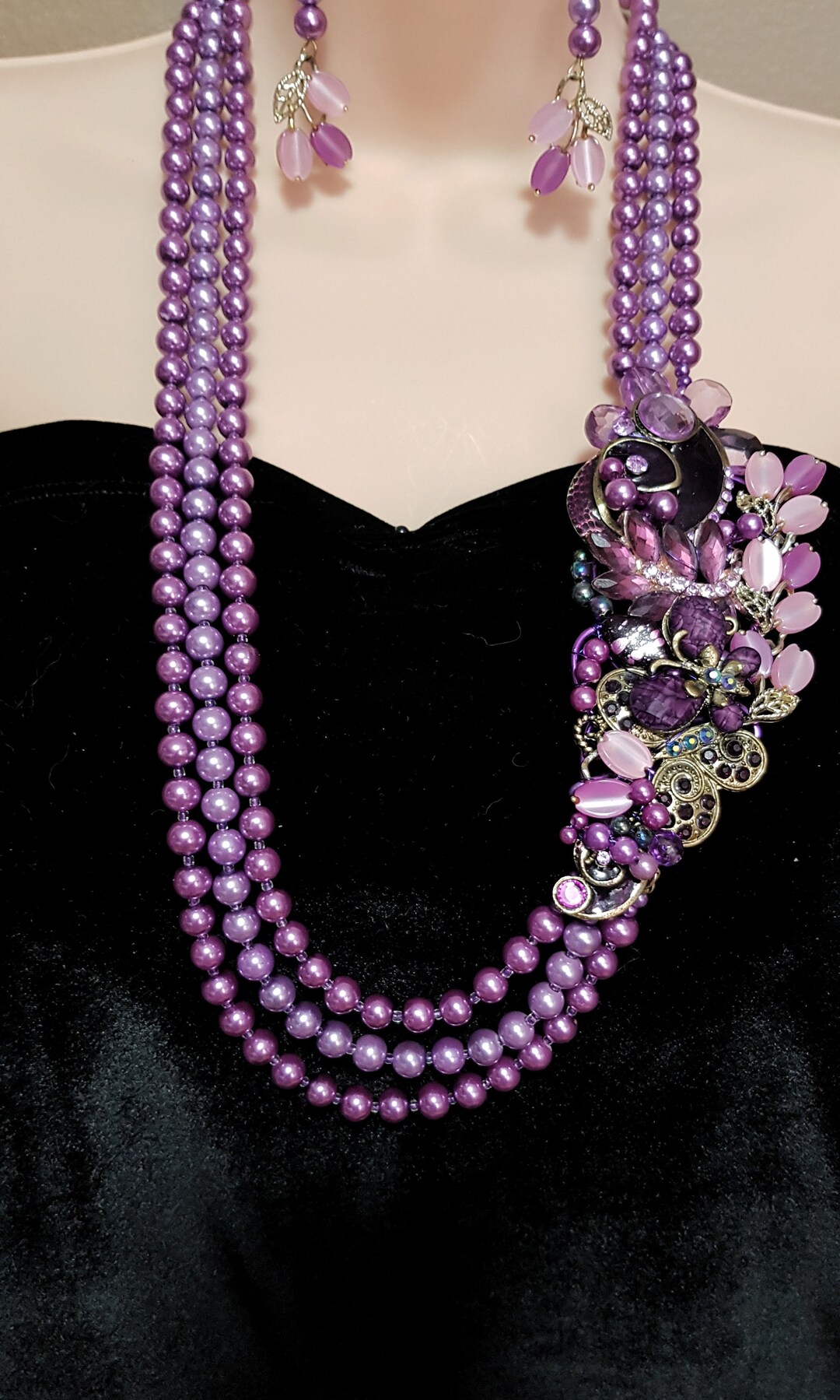 Valentines Day Necklace, Glamour Wedding Necklace, Three Strand Brooch ...