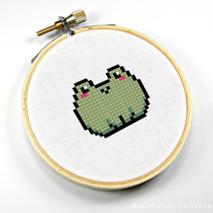 Simple Frog Cross Stitch Pattern - Simple Frog Cross Stitch - Simple ...