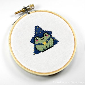 Wizard Frog Cross Stitch Pattern - Wizard Frog Cross Stitch - Cross ...
