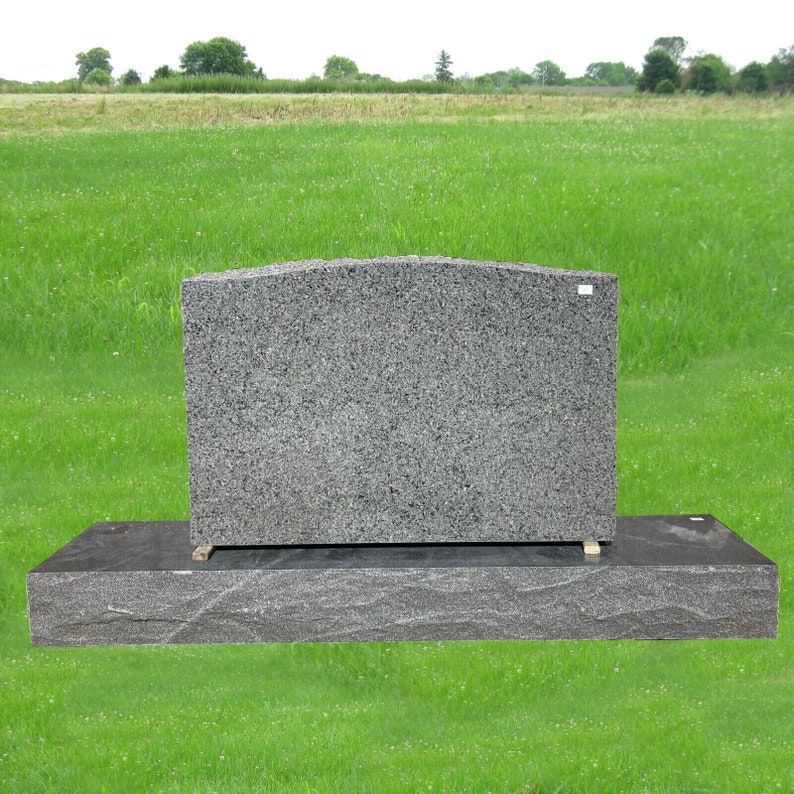 Pearly Gray and Stardust Black Granite Serpentine Monument MN-50B ...