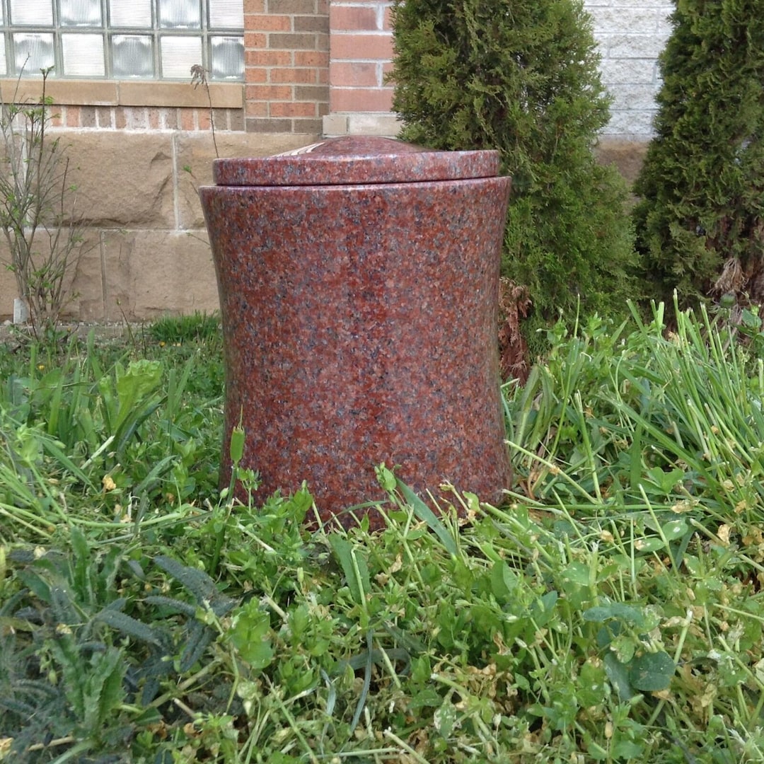 India Red Granite Cremation Urn for Ashes Memorial Funeral Burial 9.5x8 ...
