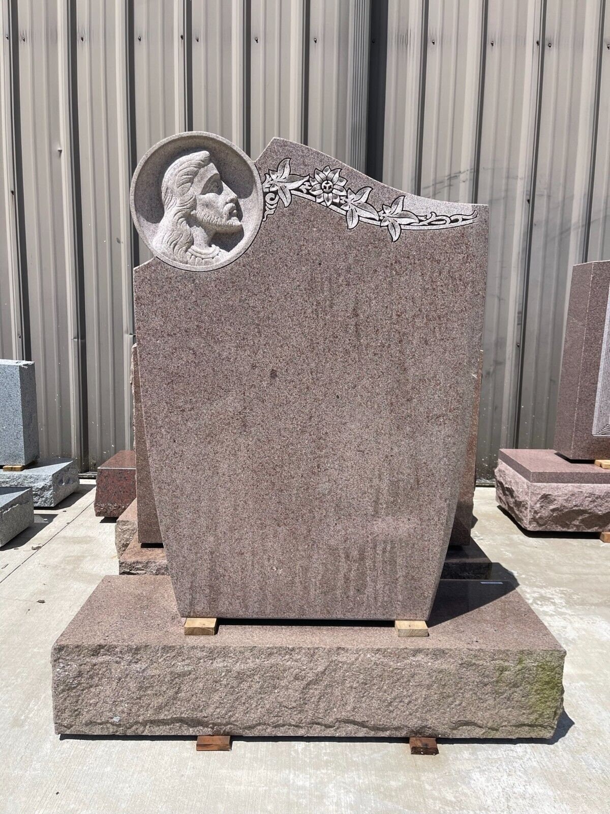 Large Upright Pink Granite Monument Headstone MN-19B | Carved Picture ...