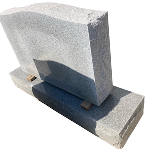 Gray Granite Serpentine Monument Headstone MN-37B | Gravestone With ...