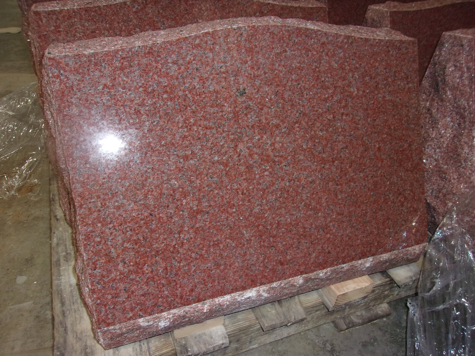 India Red Slant Monument Headstone - Etsy