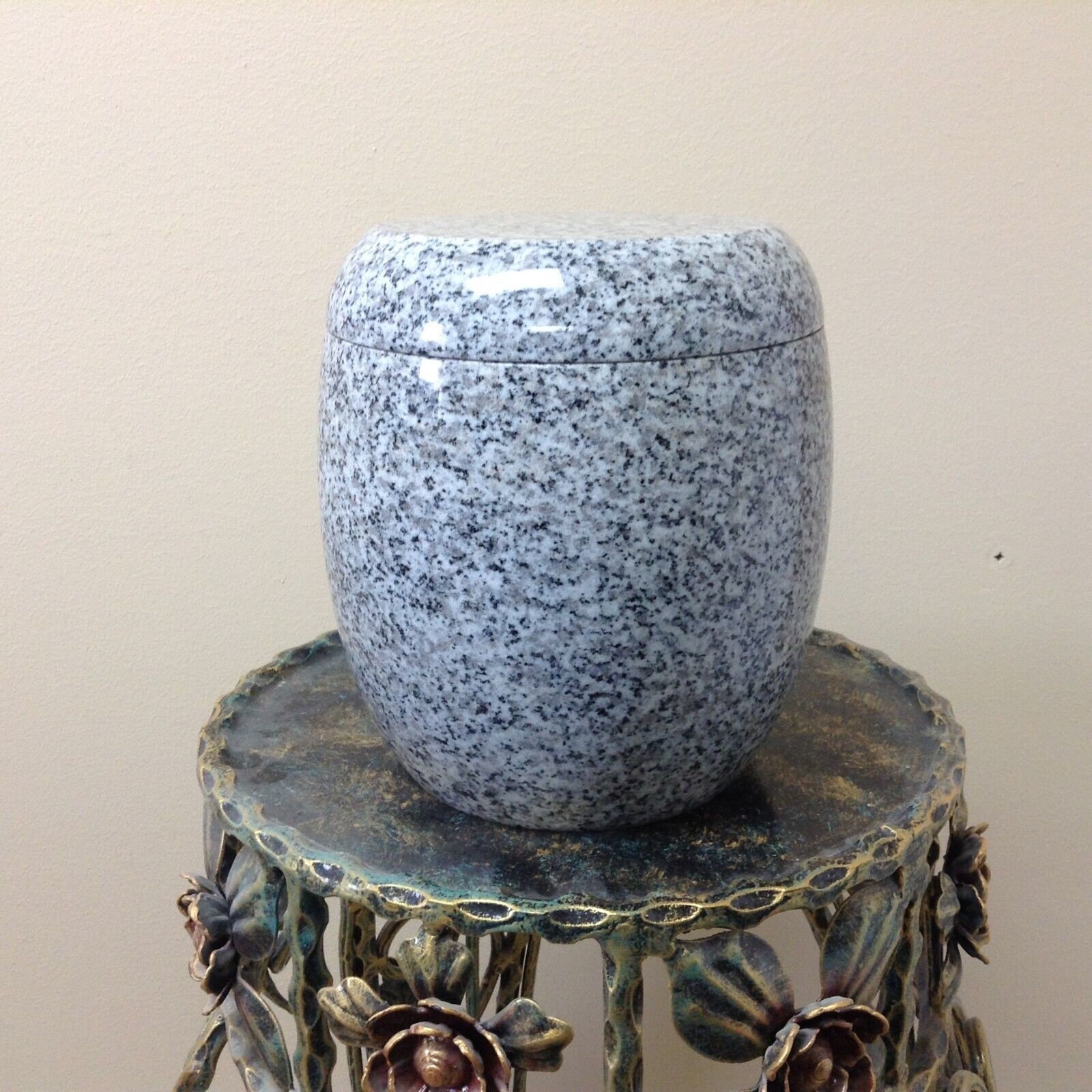 Lunar Pearl Granite Cremation Urn for Ashes Cemetery Memorial Pot Jar ...