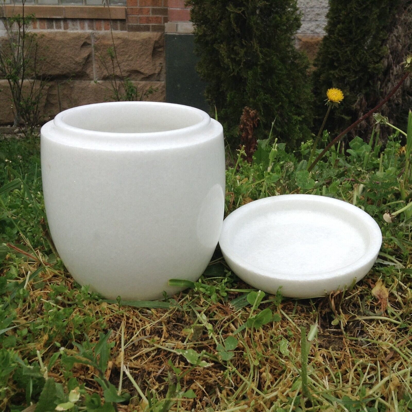 Crystal White Granite Cremation Urn for Ashes Cemetery Memorial Pot Jar ...