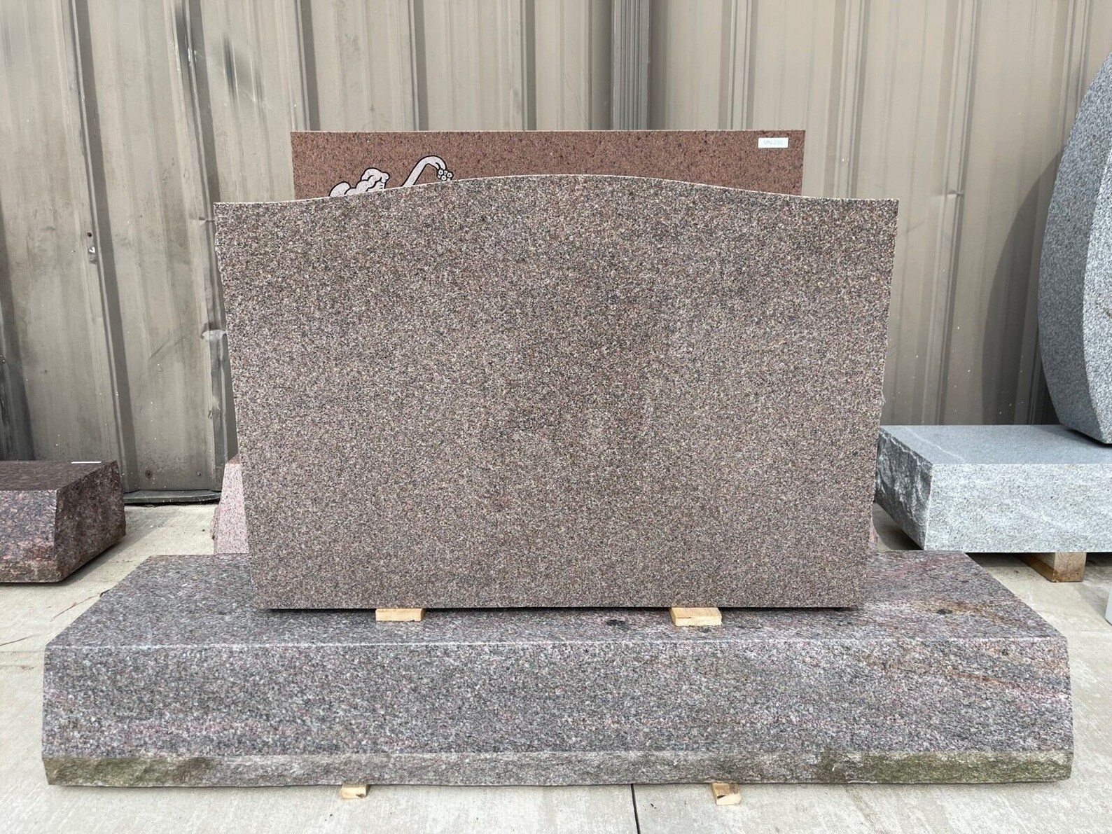 Medium Pink Granite Serpentine Monument MN-26B | Rock Pitch Headstone ...