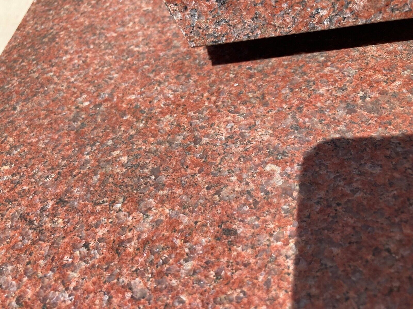 Red Granite Piano-shaped Monument Headstone MN-51B | Rough Edge ...