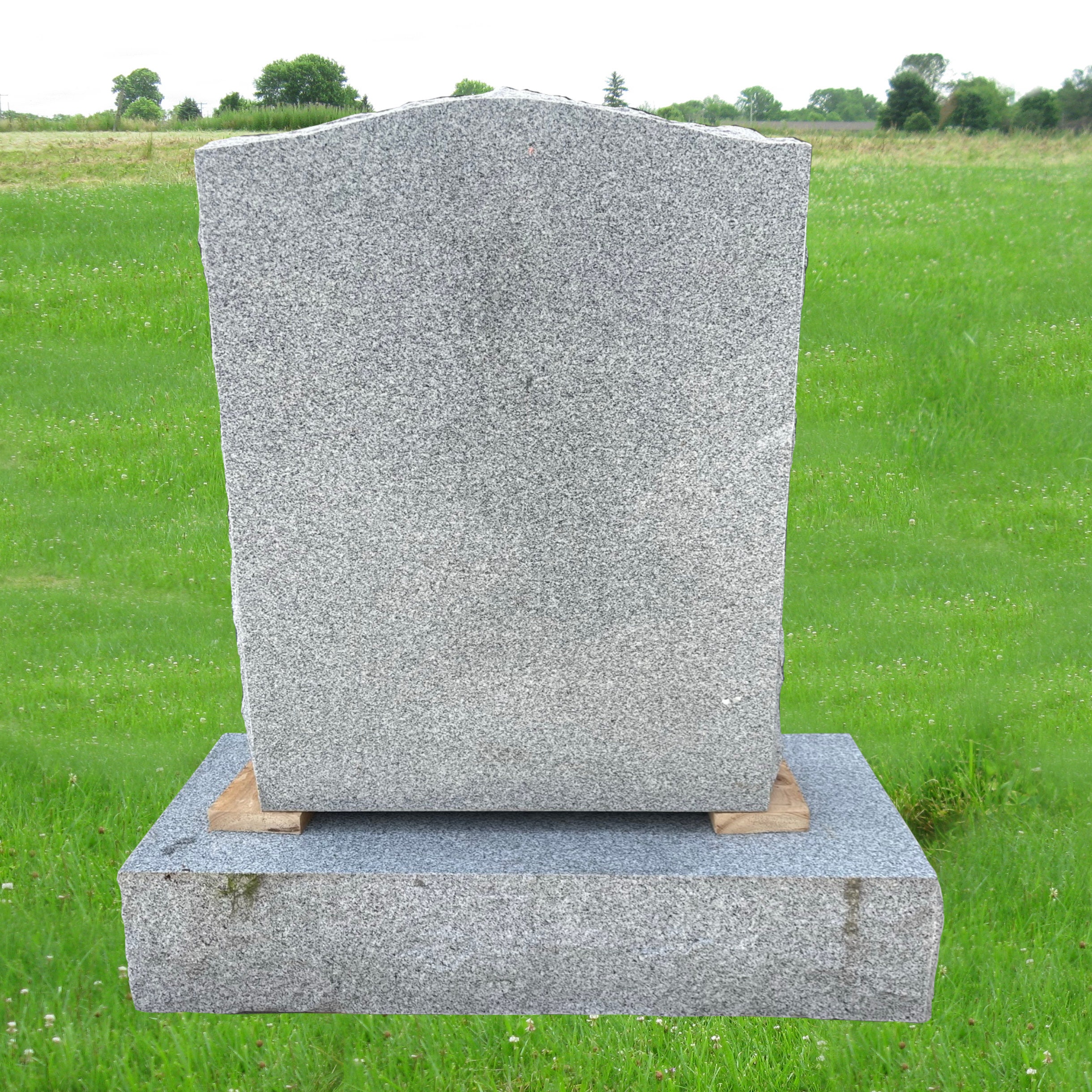 Small Gray Granite Upright Serpentine Monument MN-16B | Headstone With ...