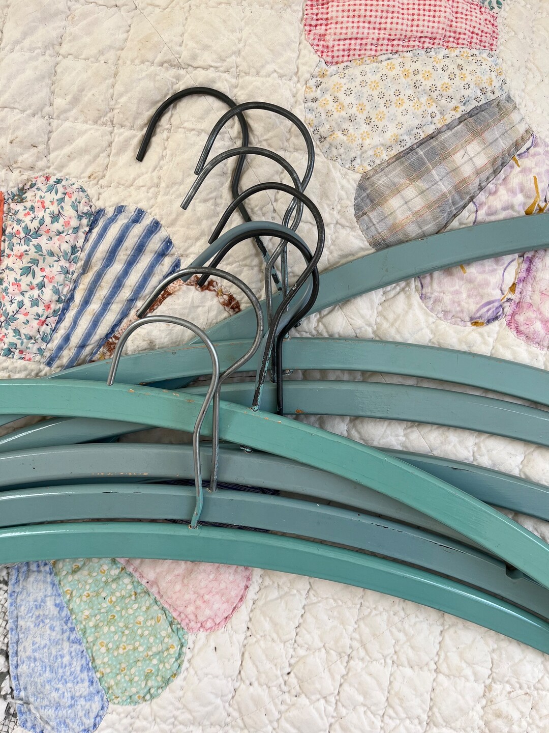 Vintage Painted Wood Shabby Chic Hangers Set of 8 - Etsy