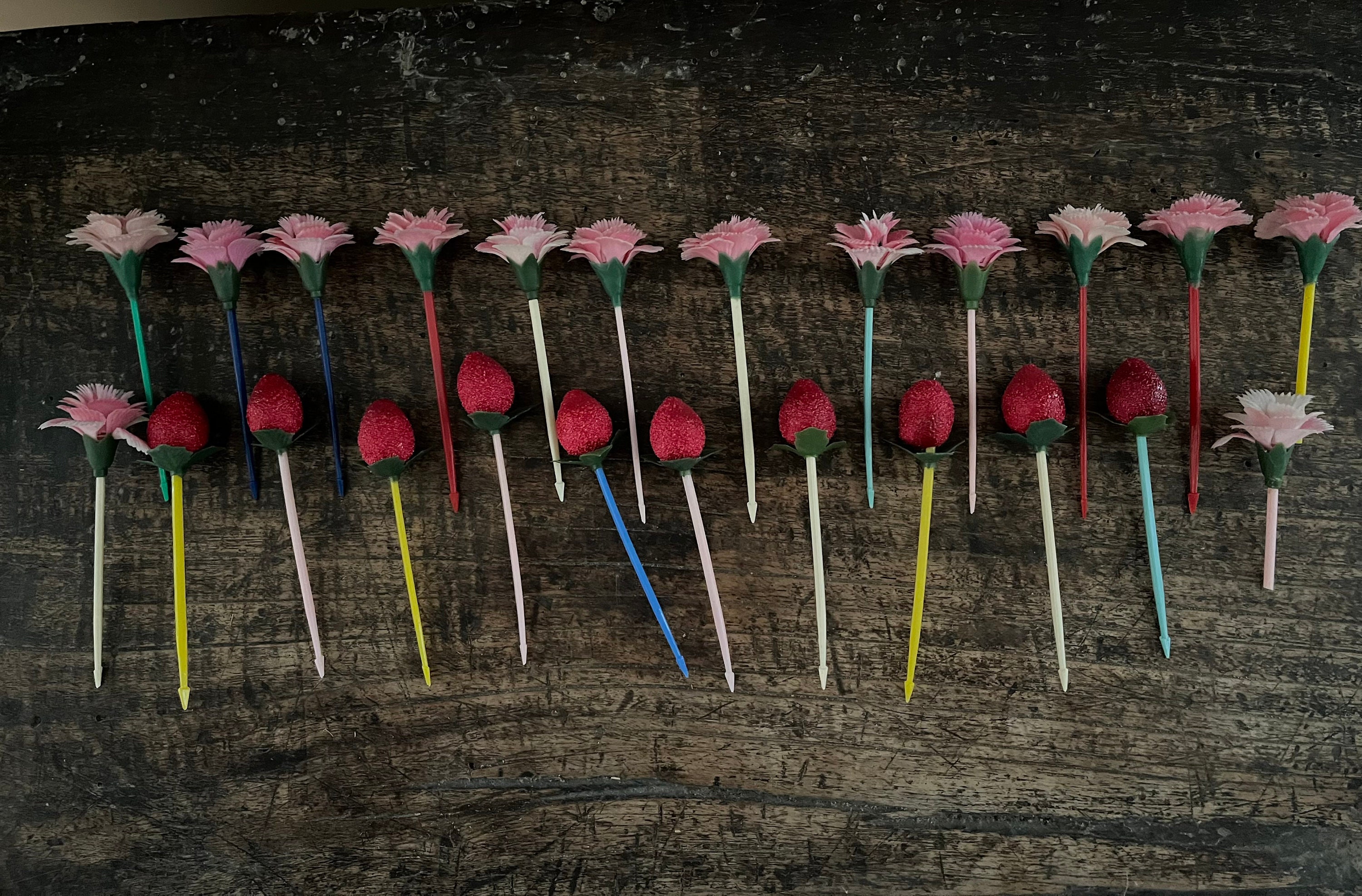 Vintage Flower Strawberry Toothpicks Plastic 1960's Party Thothpicks - Etsy