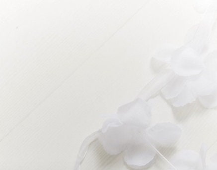 White Wedding Floral Back Drop // Flower Wall// Wedding - Etsy UK