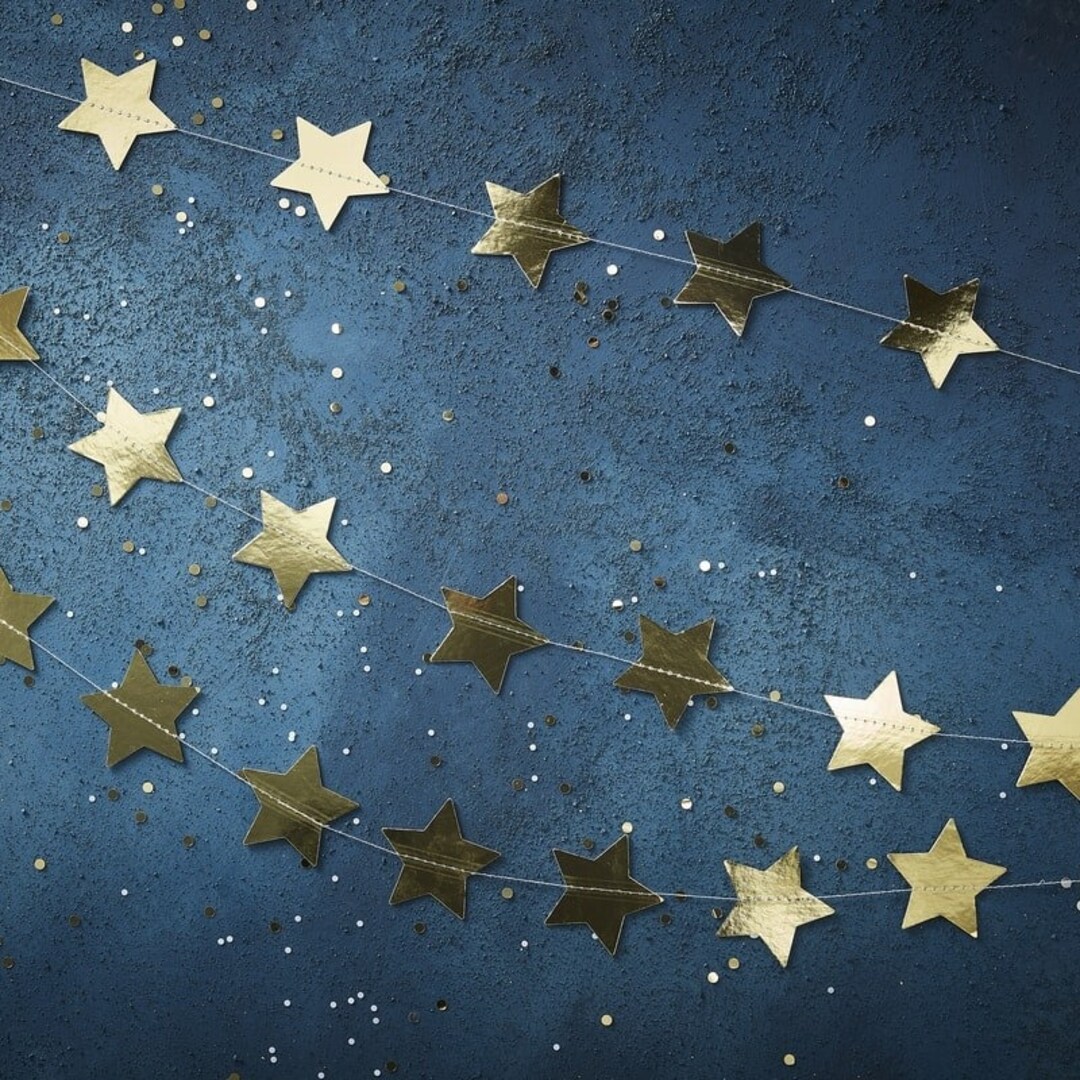 Gold Foiled Star Garland: 3m Christmas Party Backdrop - Etsy