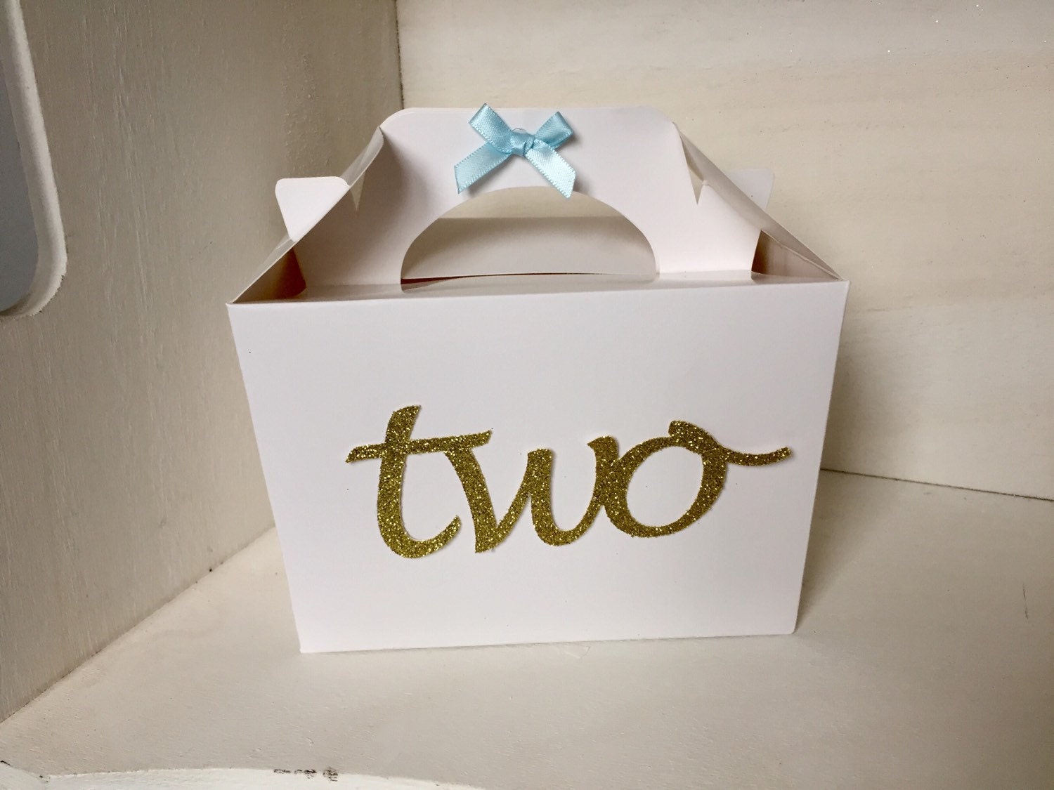 Party box. Party favour. Personalised party box. Party bag. | Etsy