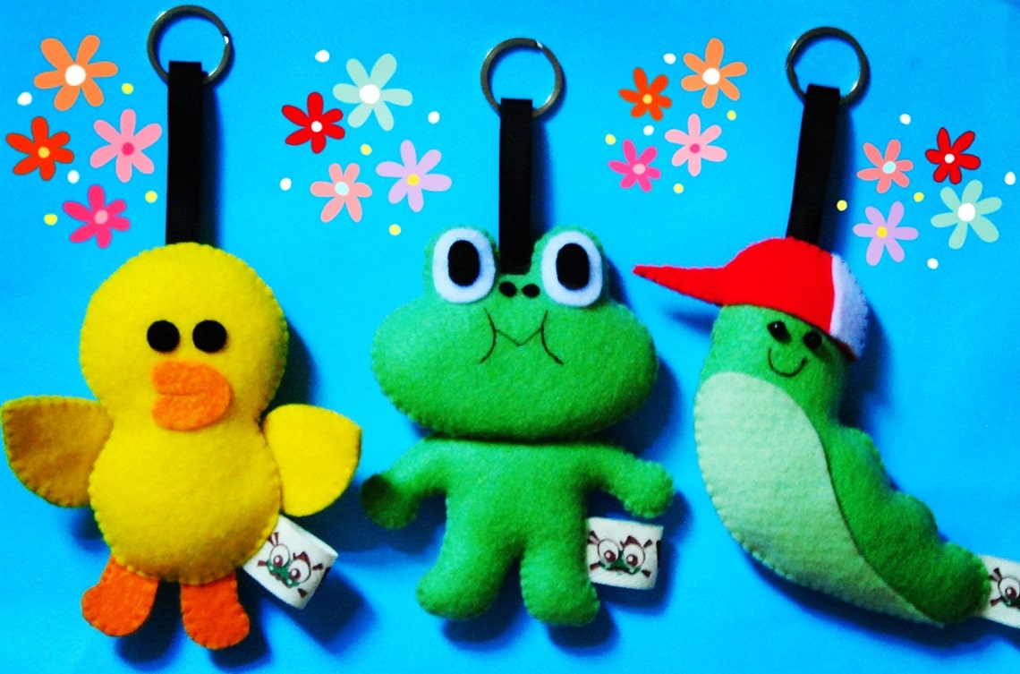 LINE Character Felt Doll Keychain - Brown and Cony, Sally, Leonard ...
