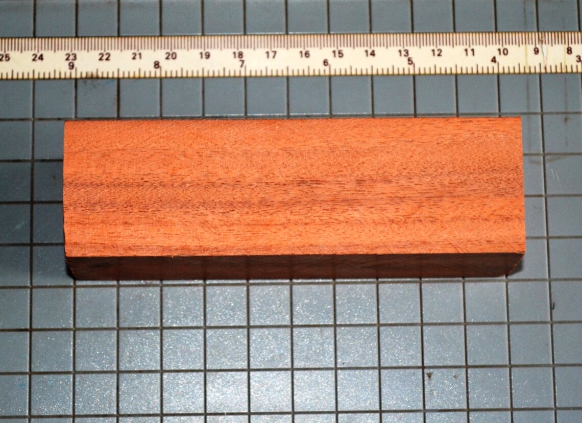 QUEBRACHO - SCHINOPSIS Spp. Wood BLANK 1 7/16" X 1 7/16" X 5" - 3.6CM X ...