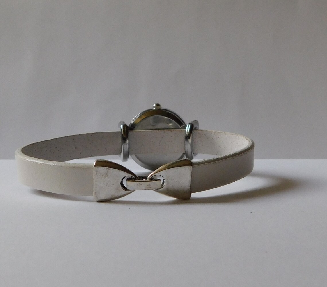 Simple Watch for Women. Classic Women's Watch. Women's - Etsy
