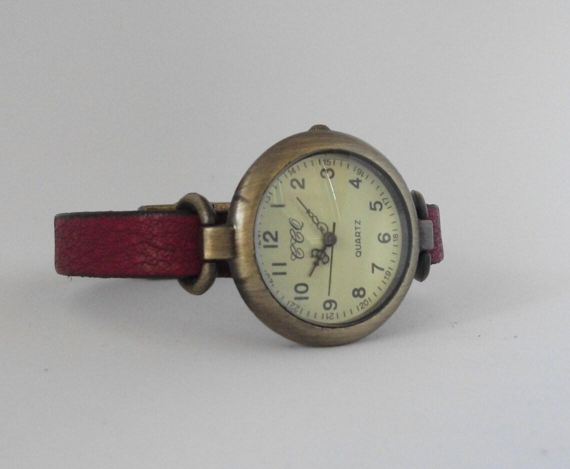 Leather Wrist Watch Minimalist Retro Style Watch Magenta | Etsy