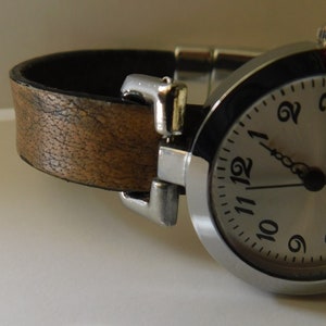 Leather Watch for Women. Simple Leather Wristwatch. Retro Minimalist ...