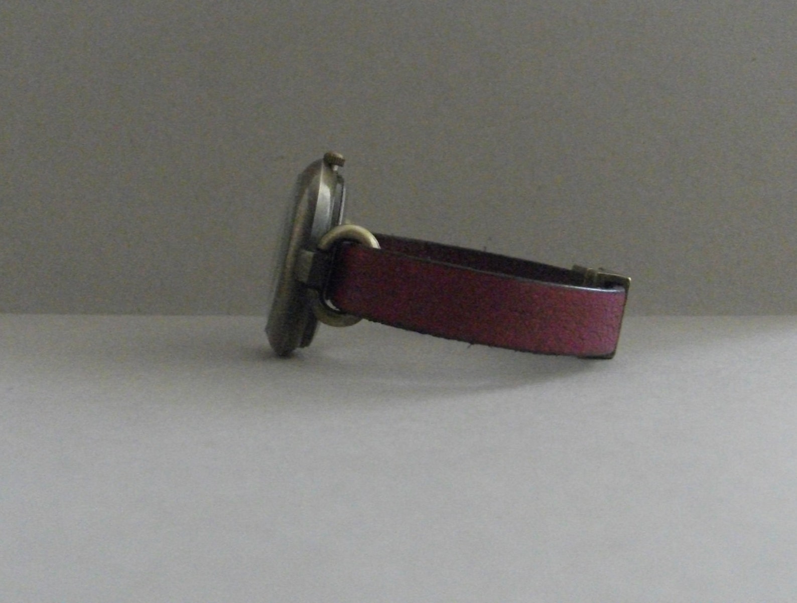 Leather Wrist Watch Minimalist Retro Style Watch Magenta | Etsy