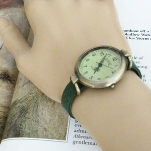 Unisex Wrist Watch, Dark Green Strap Watch, Casual Watch, Retro ...