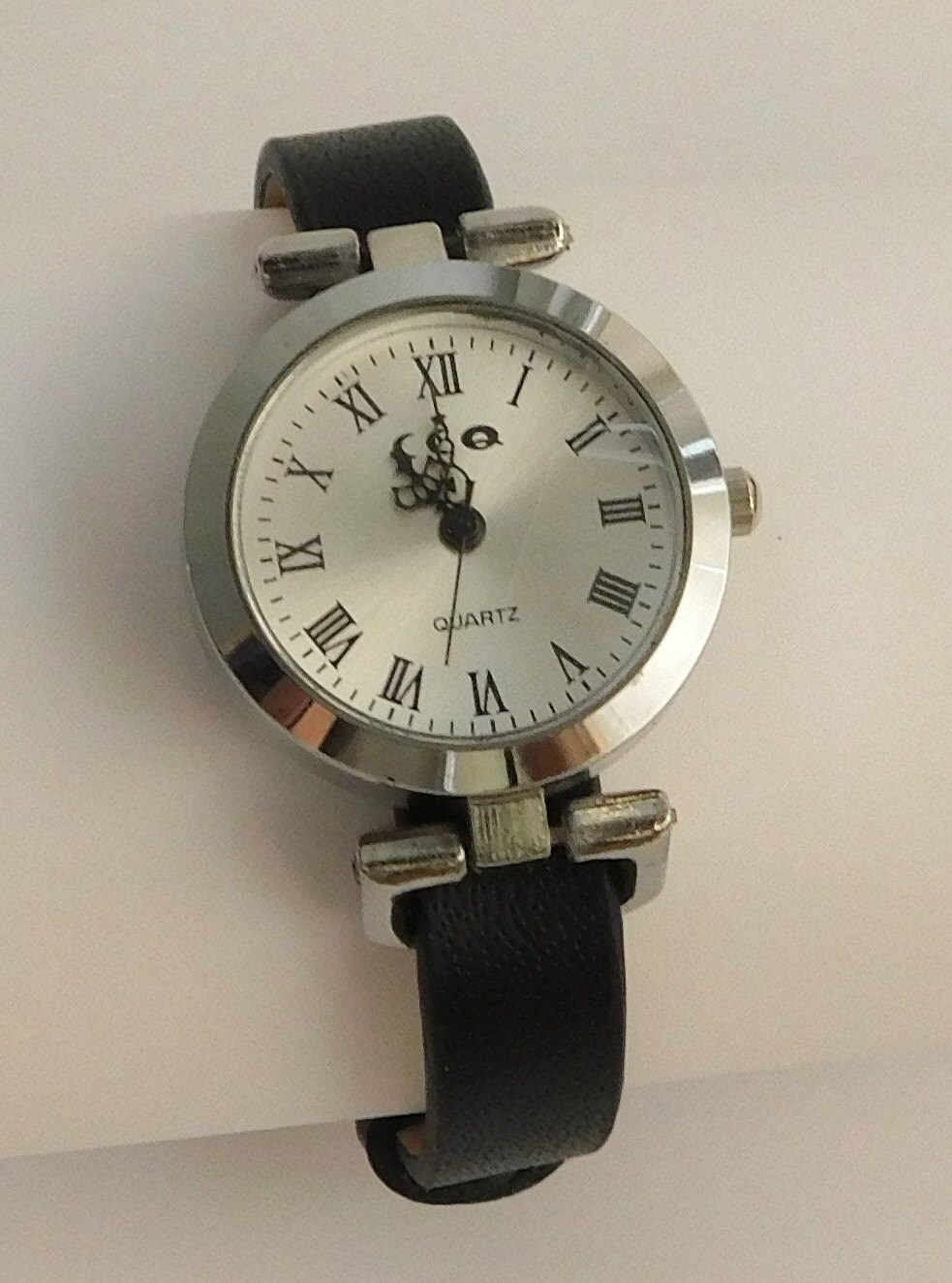 Simple Watch for Women. Classic Women's Watch. Vintage - Etsy