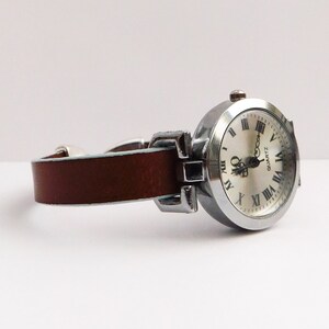 Simple Leather Watch for Women, Leather Wristwatch, Retro Minimalist ...