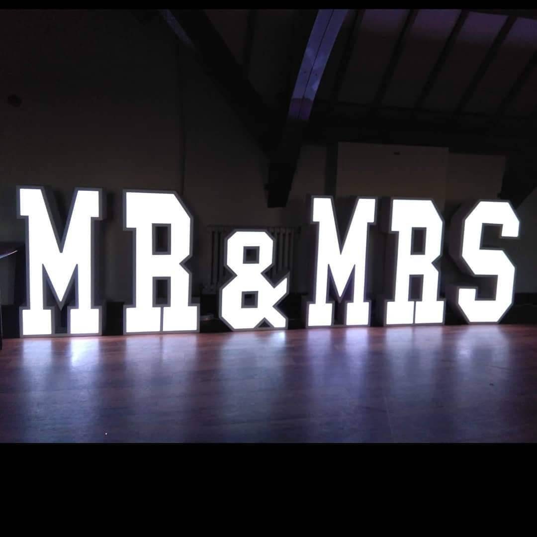 Mr & Mrs 4ft MDF Giant Letters. Wedding Party Decorations - Etsy