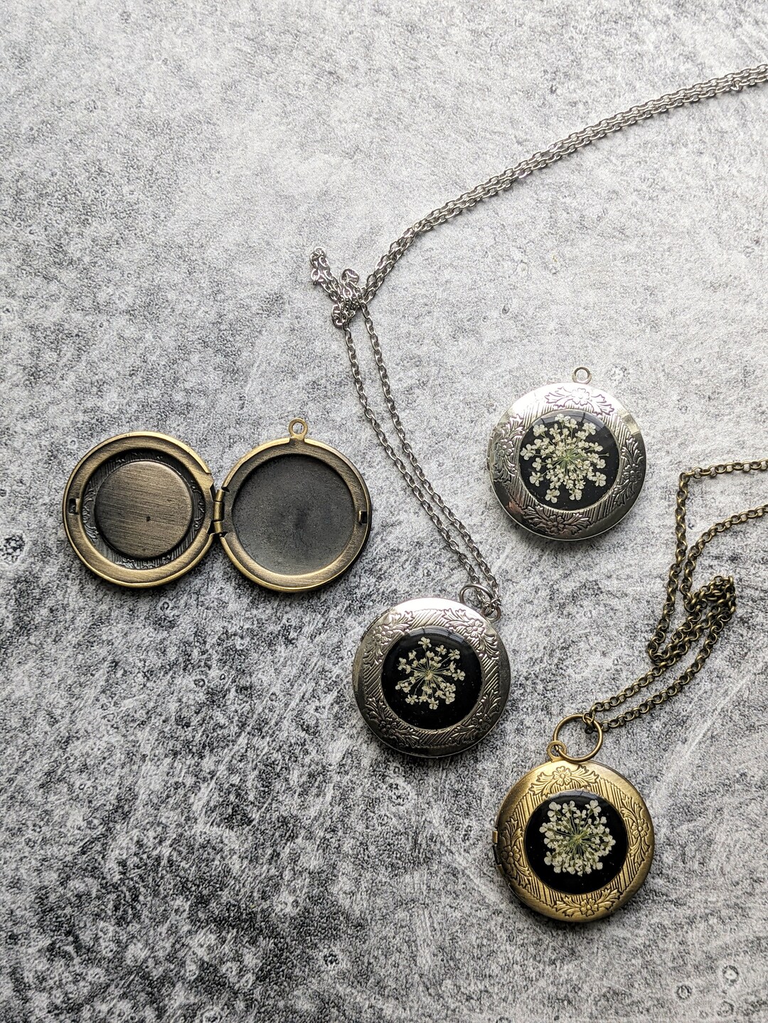 Pressed Queen Anne's Lace Locket, Nature Jewelry, Vintage-inspired ...