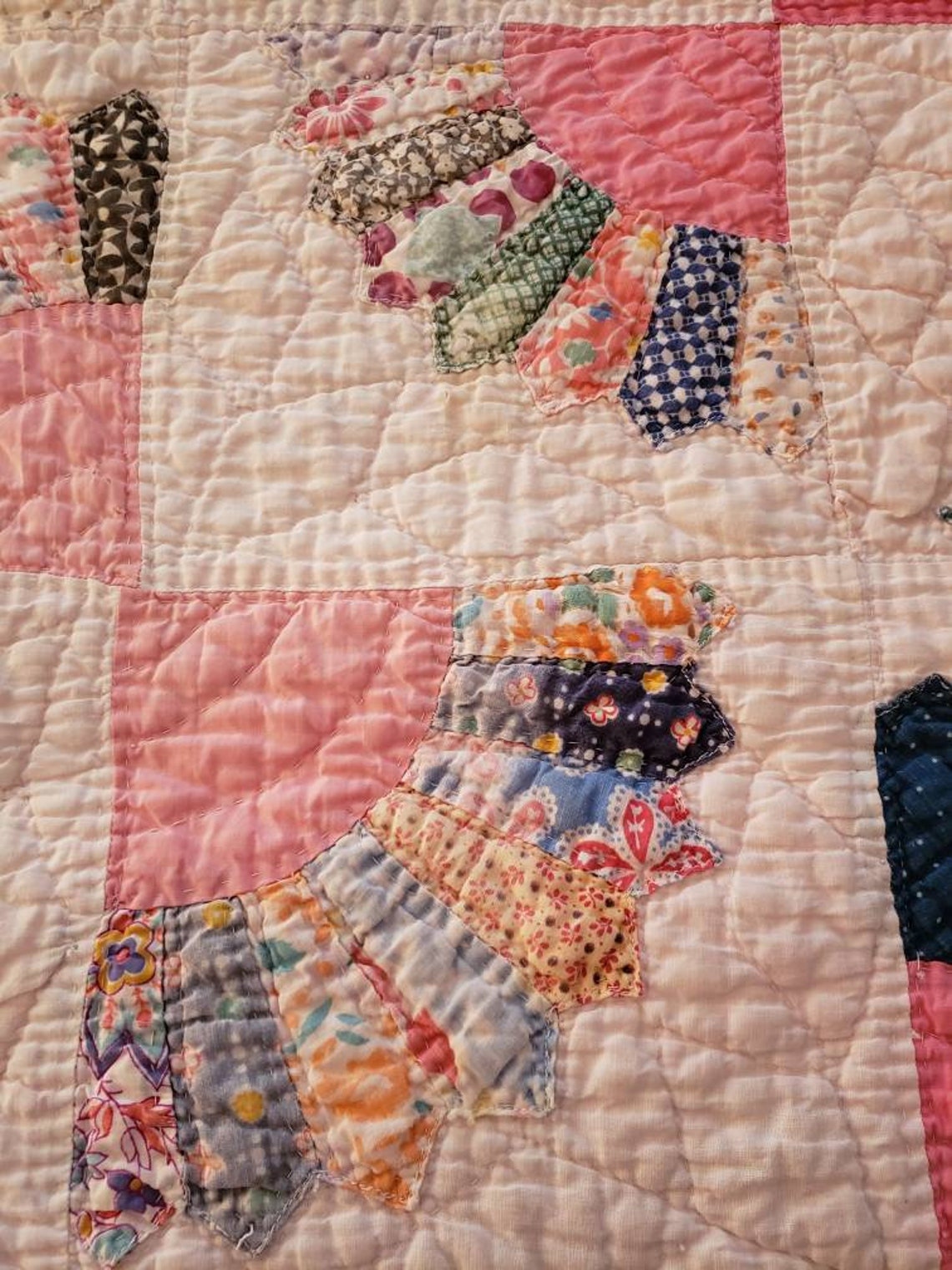 Vintage 1930's Feedsack Applique Fan Quilt - Etsy