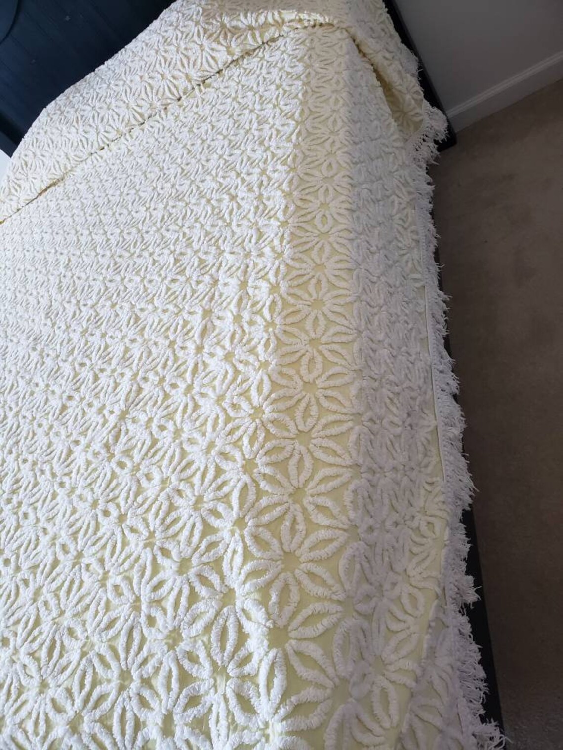 Fabulous Hoffman Daisy Chenille Bedspread - Etsy
