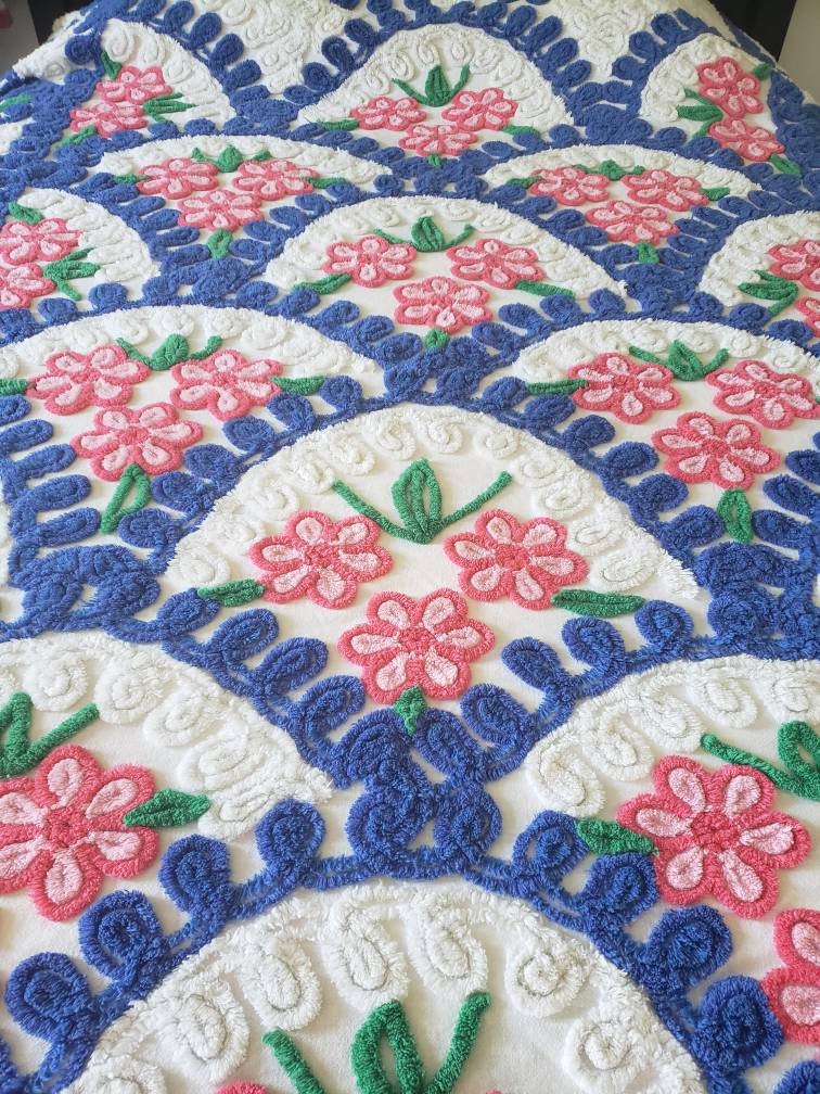 Fabulous Navy Blue and White Vintage Chenille Bedspread - Etsy