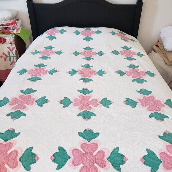 Rose of Sharon Quilt - Etsy