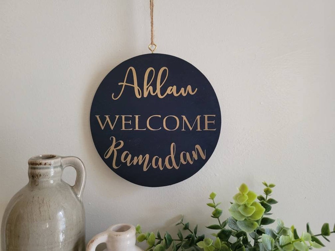 Ahlan Welcome Ramadan Eid Mubarak Reversible Round Mini Wood Sign ...