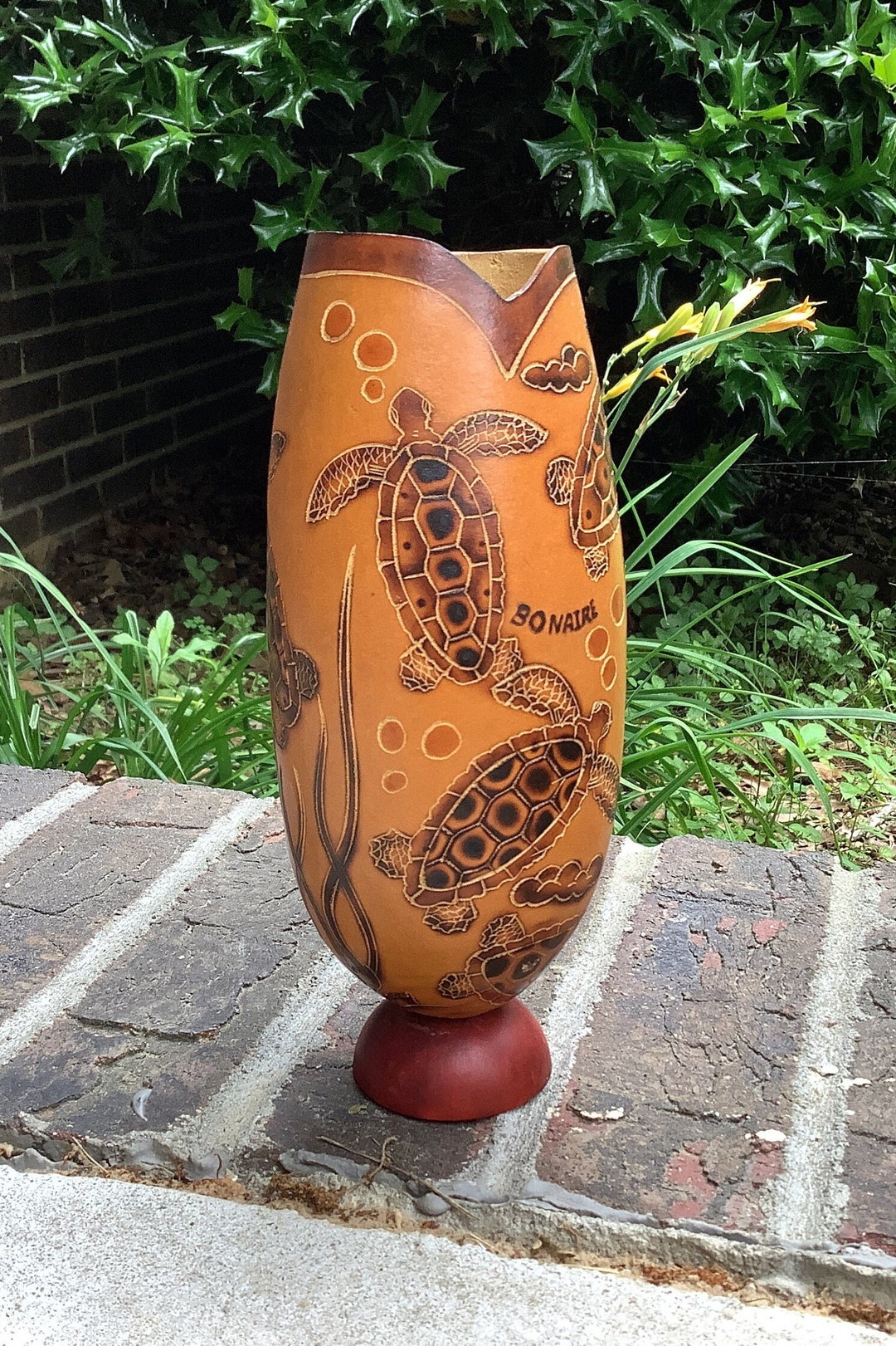 Gourd Art Vase, Carved Turtles, Bonaire Inscribed, 9 Inch Tall, Browns ...