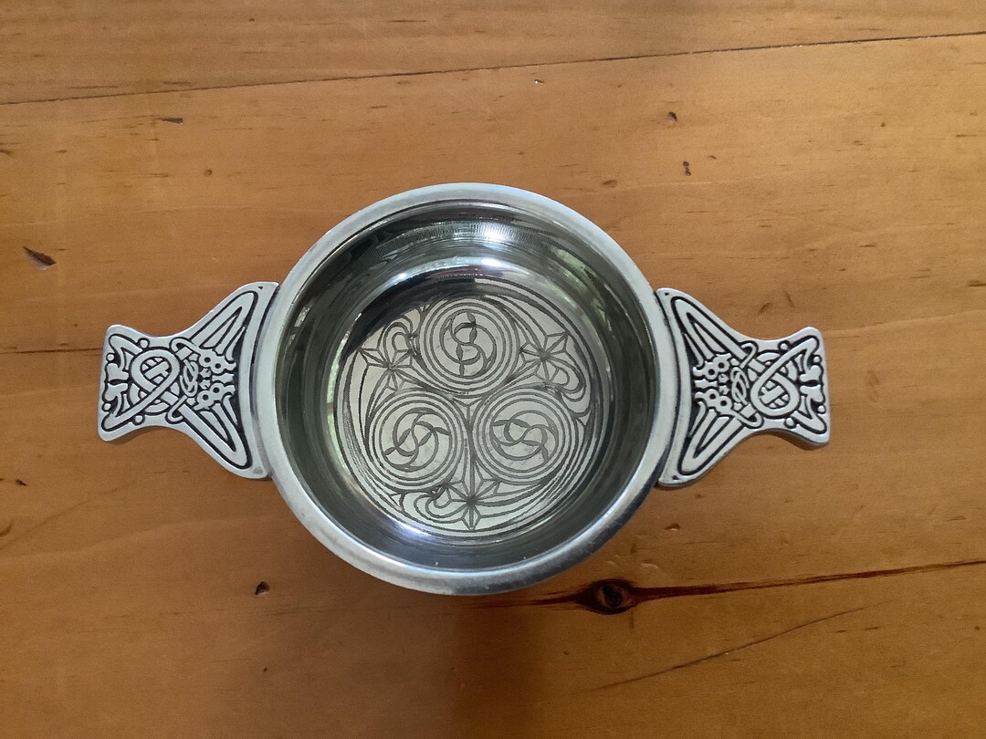 Scotland Quaich, Celtic Cross Design, Polished Pewter, 5 Inch Across - Etsy