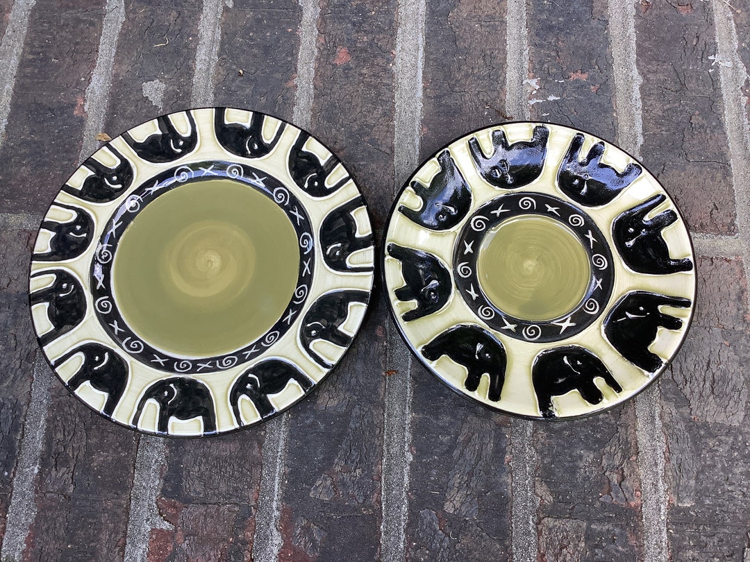 Julian Keyser Plates, Set of Two, Elephant Design, 8 and 6 Inch Plate ...