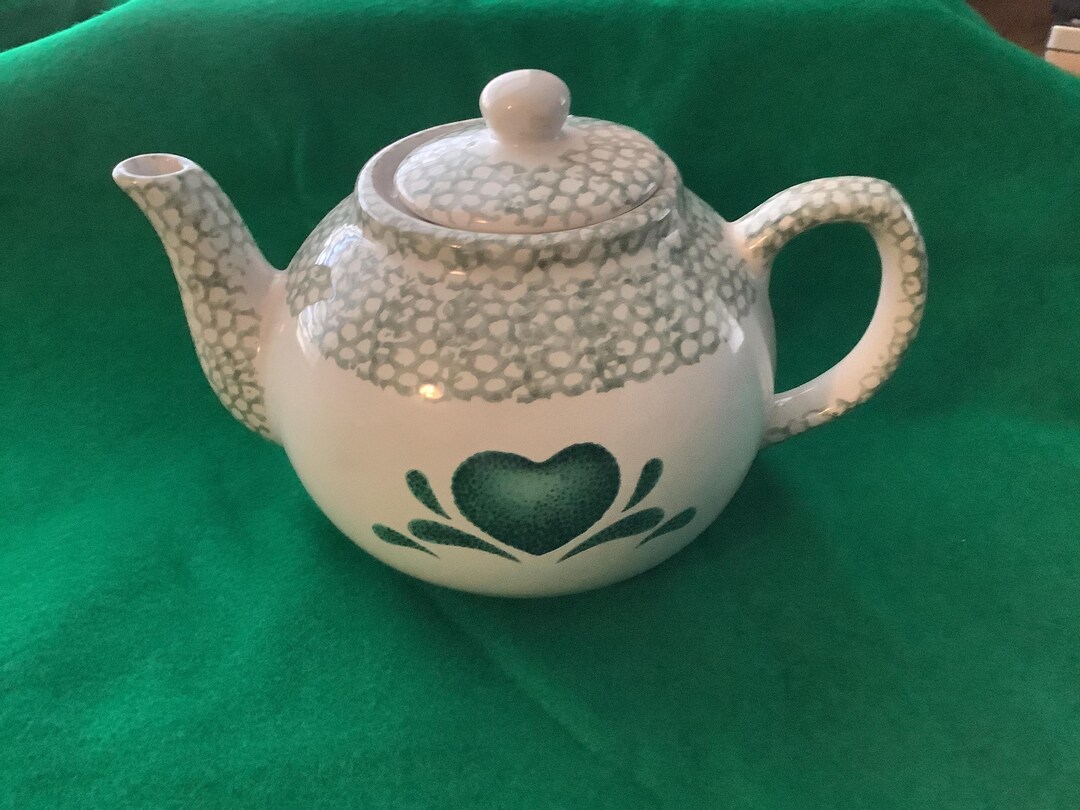 Teapot Country Style Spatter Ware, Green Heart, 48 Ounce, China - Etsy