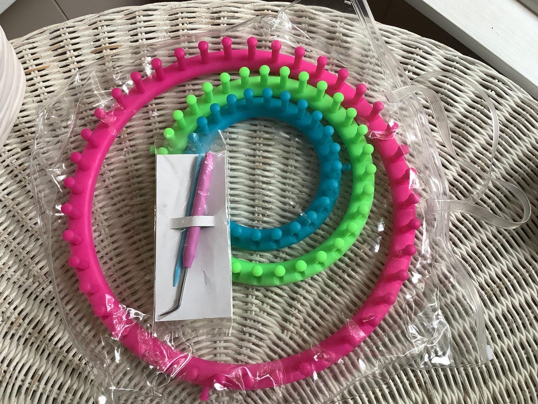 Knitting Looms (3) Round With Needle and Hook, 11, 7, 4 Inch - Etsy