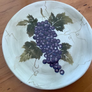 Cabernet Tabletops Unlimited Plates Grapes Set of Three as Shown, 8 ...