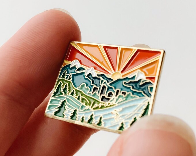 Colorado Mountains Enamel Pin Colorado Springs Garden of the Gods ...