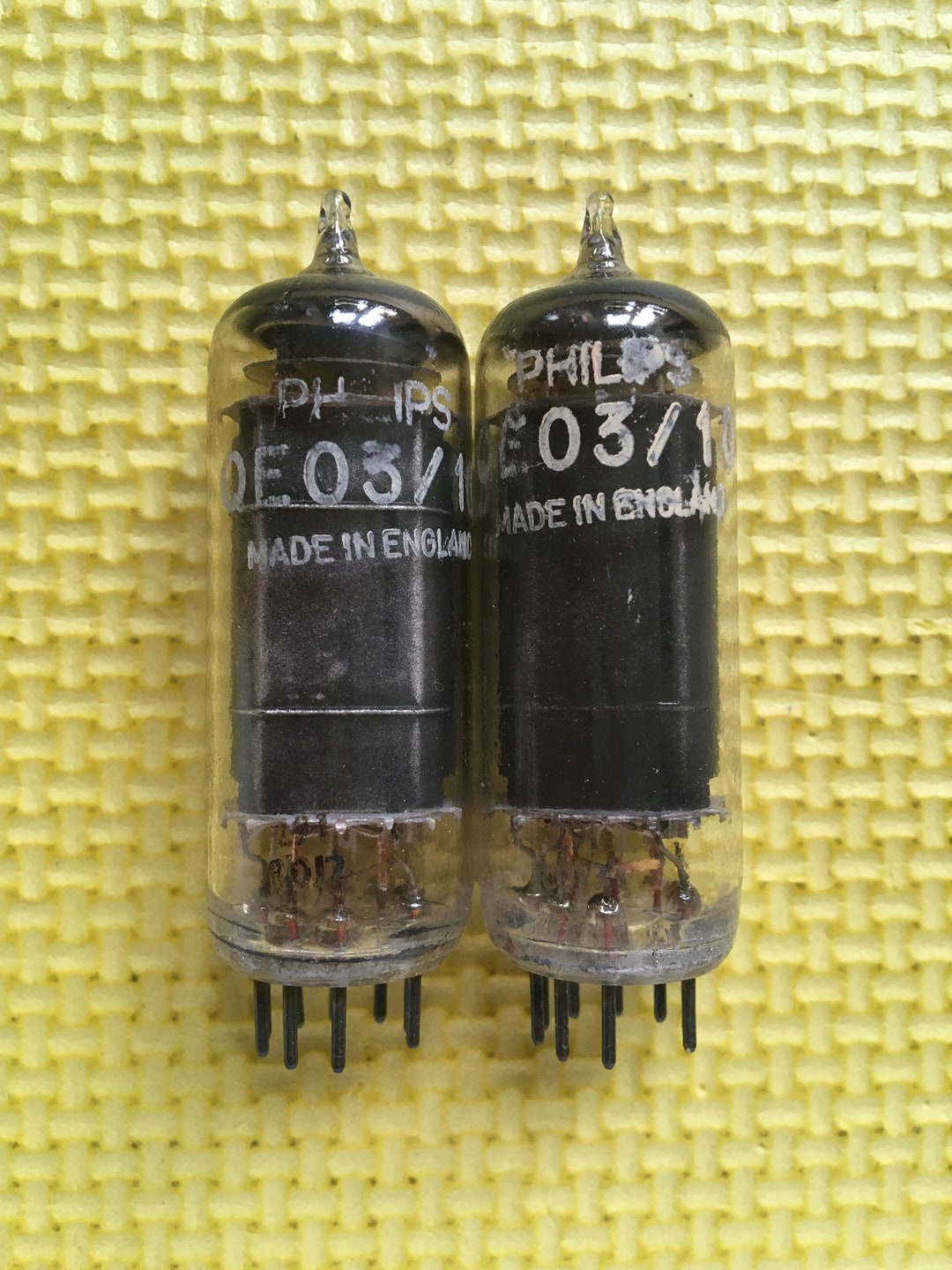 2 Philips 0E03 OEO3 Vacuum Tubes Valves NOS NIB - Etsy